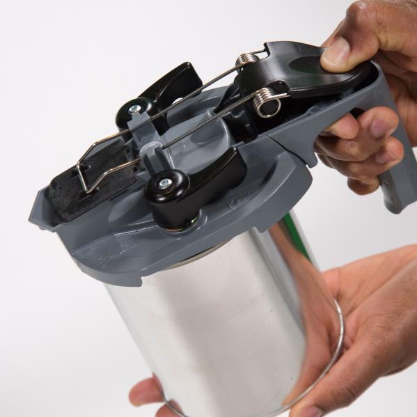 Easy Pour & Mixing Lid QT/LT Fillon