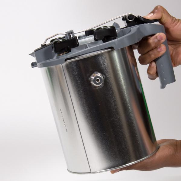 Easy Pour Lid GAL/3.78L Fillon